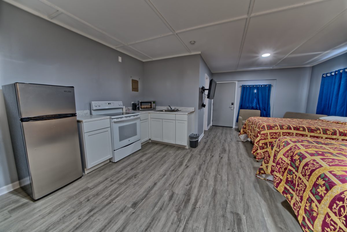 Accommodations - Aqua View Motel in Panama City Beach, Florida